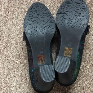 Shoes | Article Shala Women Show | Poshmark